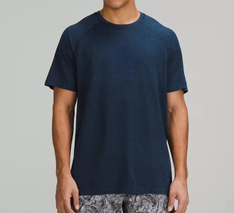 Lululemon Metal Vent Tech Tee Review | Men's Fitness