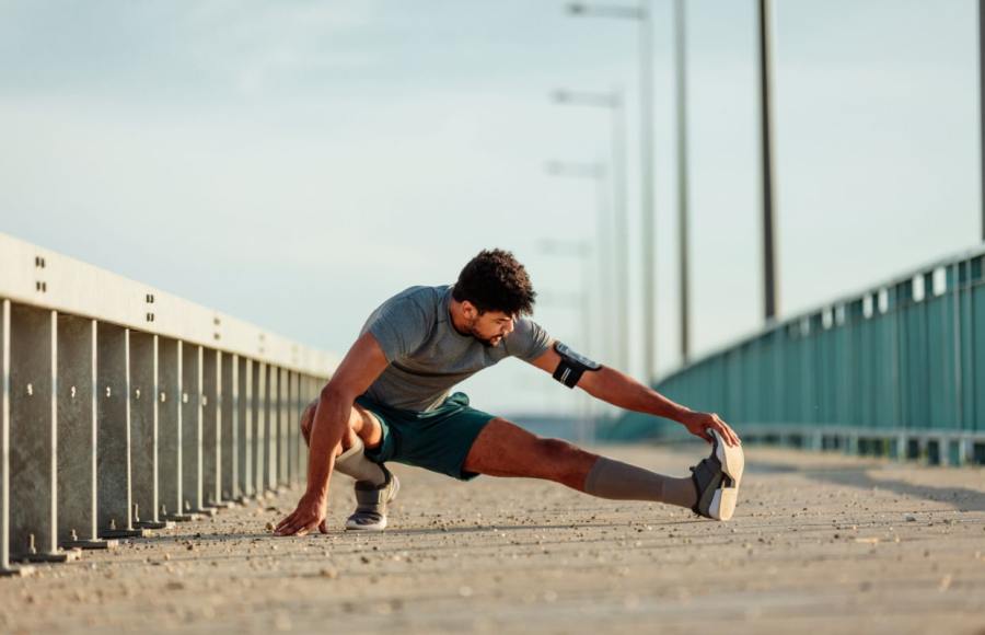 Stretching Exercises: 5 Stretches For Mobility | Men's Fitness UK