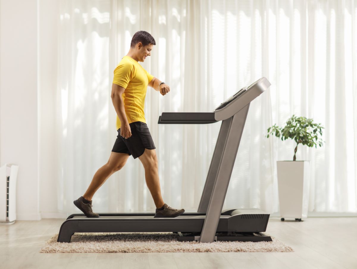 How To Use A Treadmill Effectively Men s Fitness
